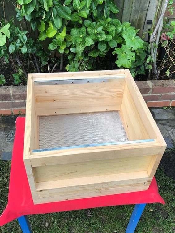 British Standards National Beehive, Real Anatolian Cedar wood, with ...