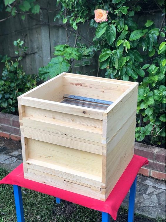 British Standards National Beehive, Real Anatolian Cedar wood, with ...