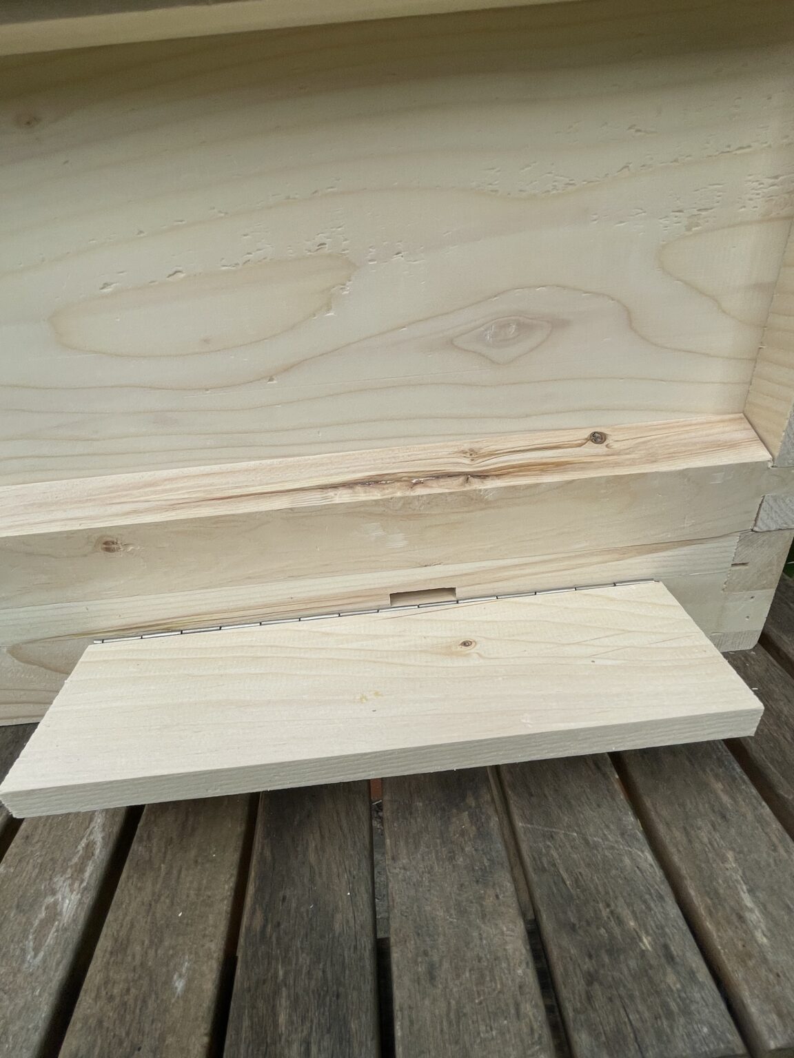 British Standards National Beehive, Real Anatolian Cedar wood, with ...