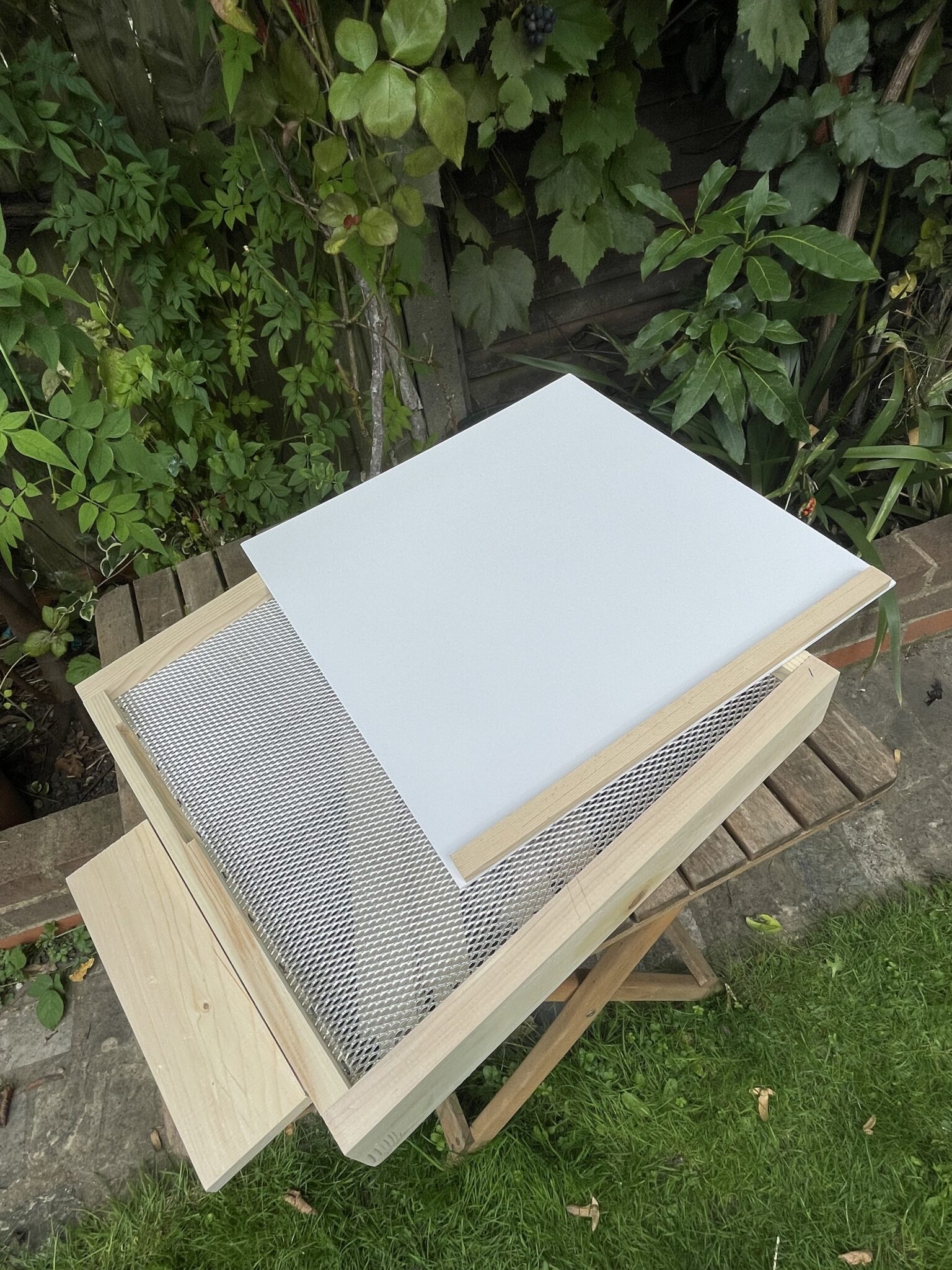 British Standards National Beehive, Real Anatolian Cedar wood, with ...